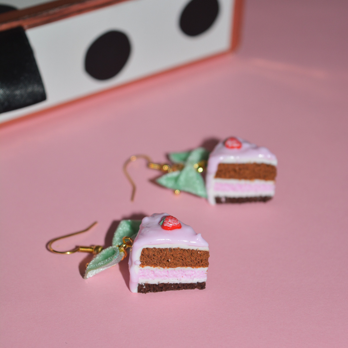 Σκουλαρίκια ''Πολύχρωμες τουρτίτσες'' - Little Kate